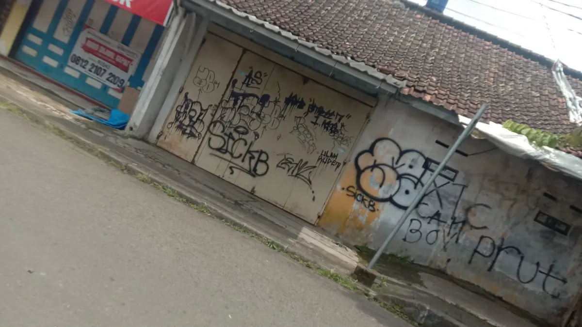Warga Sumedang Soroti Maraknya Coretan di Tembok Jalanan, Minta Anak ...